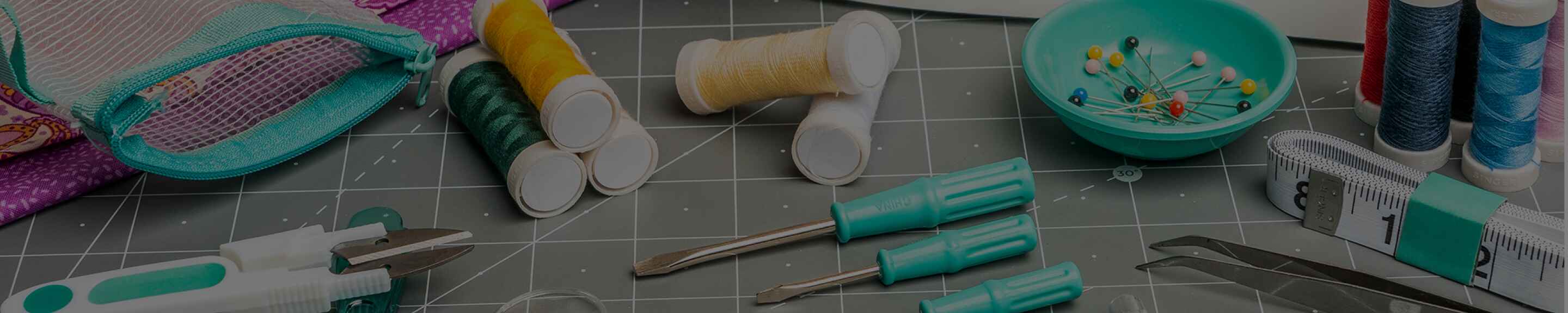 SINGER® Sewing Kits & Aids | SINGER®