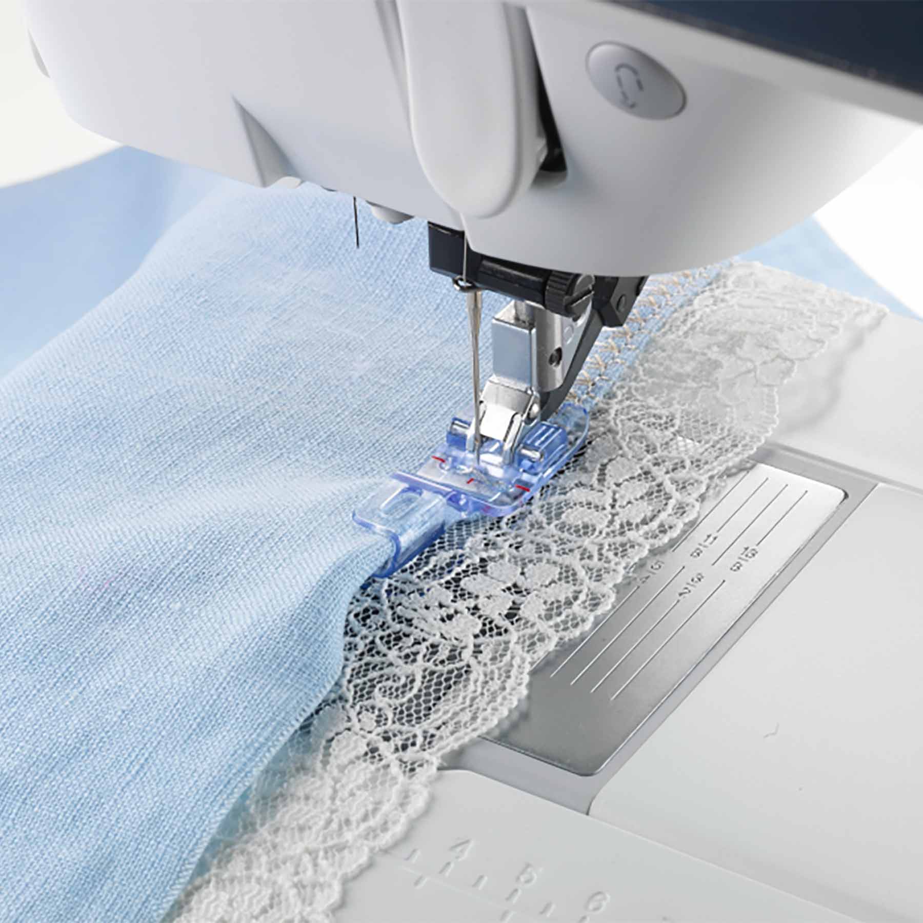 PFAFF® Join And Fold Edging Foot For IDT™ System | PFAFF®